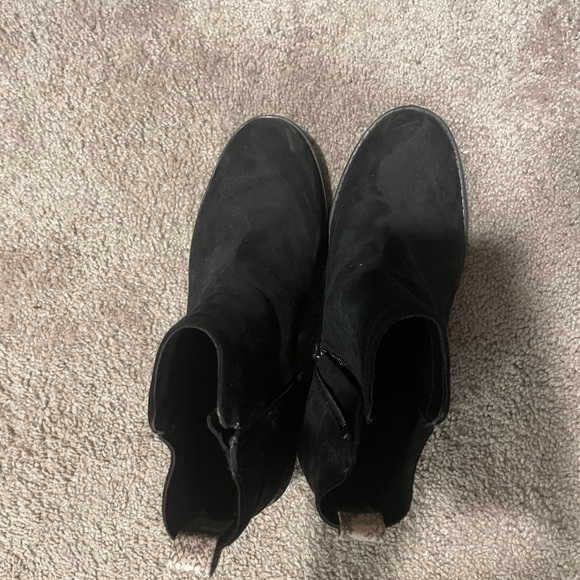 Universal Thread | Shoes | Universal Thread Black Pull On Ankle Boots | Poshmark
